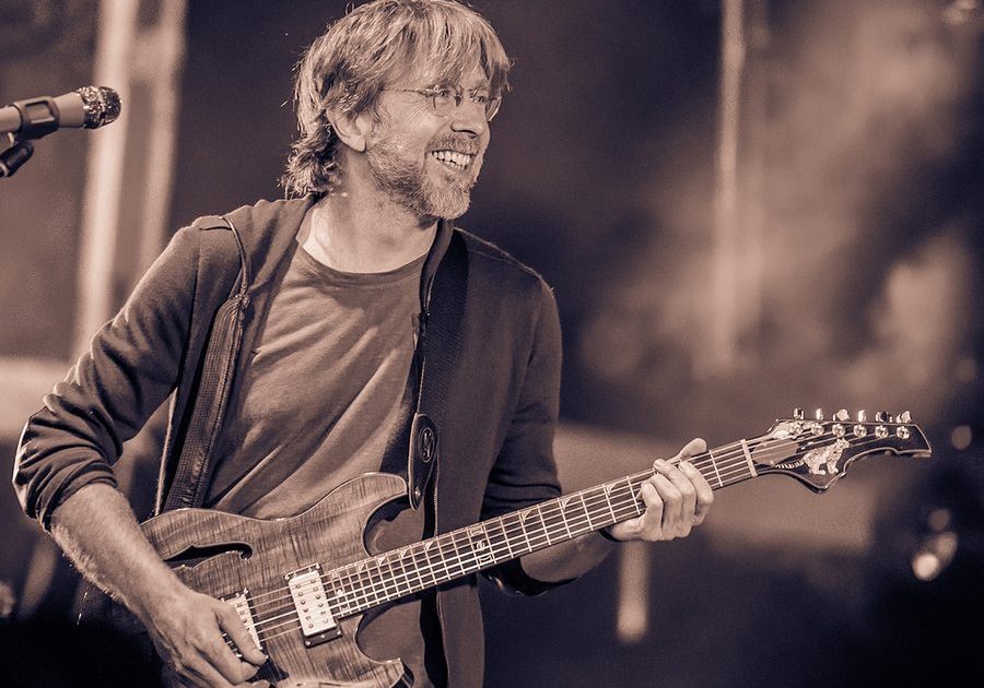 Phish At 24 and 42: Fan Tells The Story Of First Phish Show Since 1998