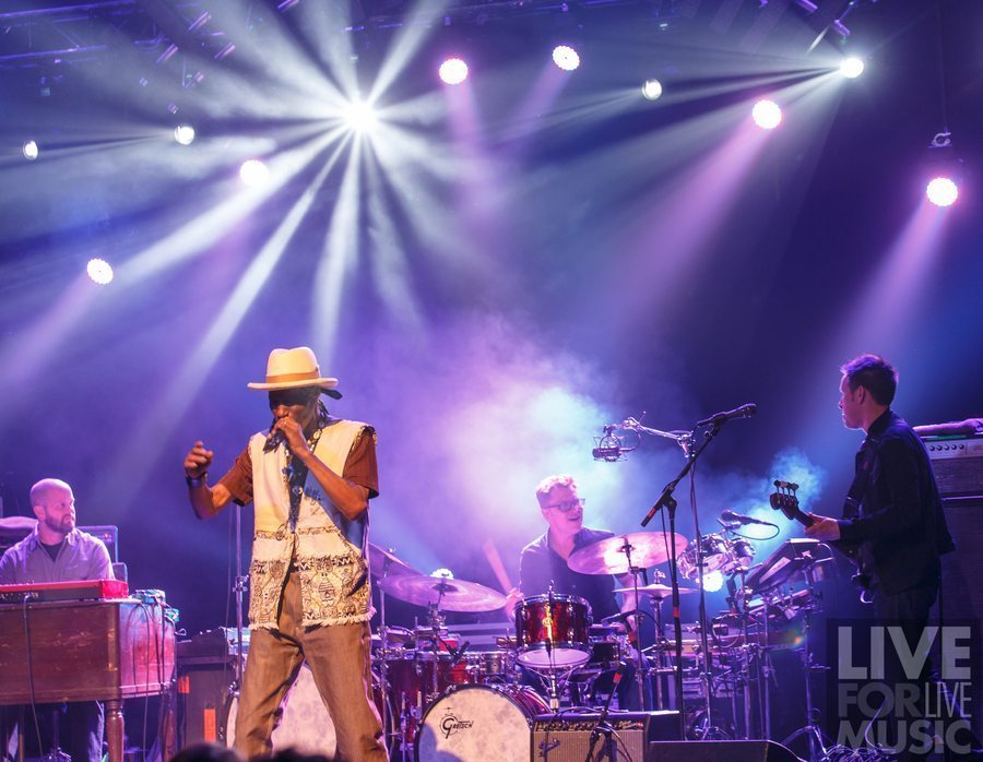 Galactic Funks Up Los Angeles With Cyril Neville, Erica Falls [Gallery]