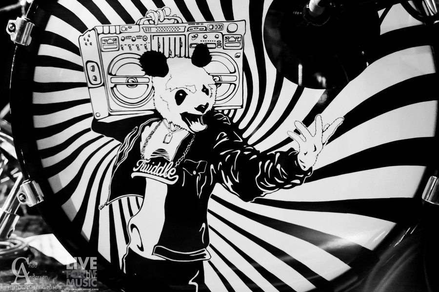 Twiddle Closes Out Toad's Place Run With Todd Stoops, Kung Fu's Adrian ...