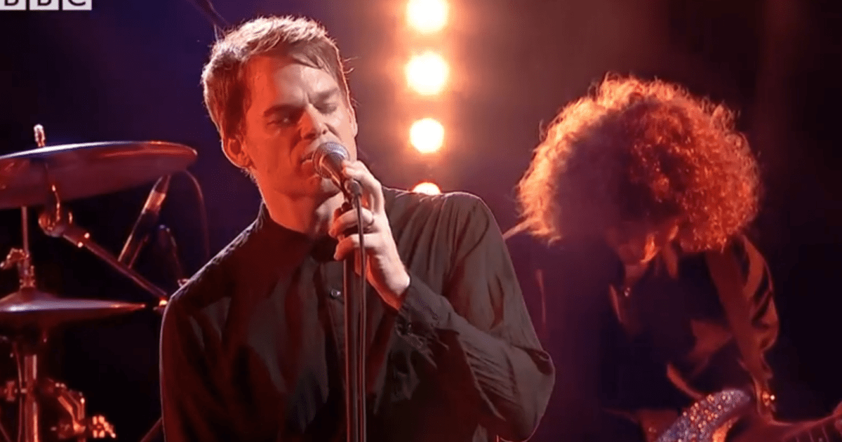 Actor Michael C. Hall Performs As David Bowie, And Absolutely Rocks It ...
