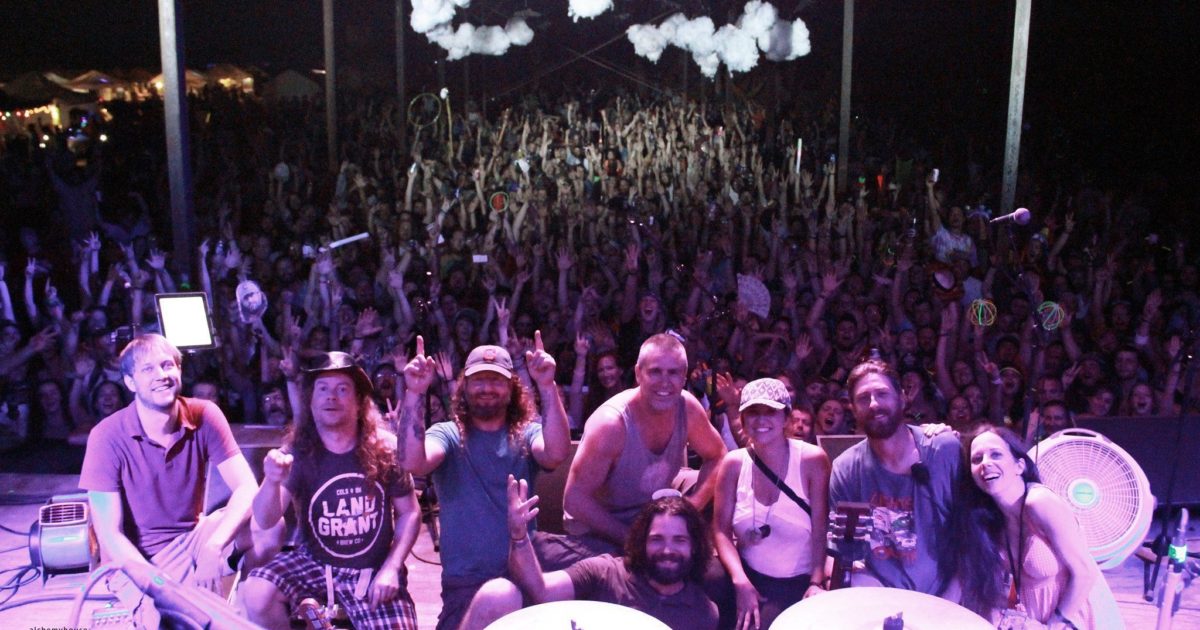 Ekoostik Hookah Celebrates 25th Anniversary At Hookahville Festival