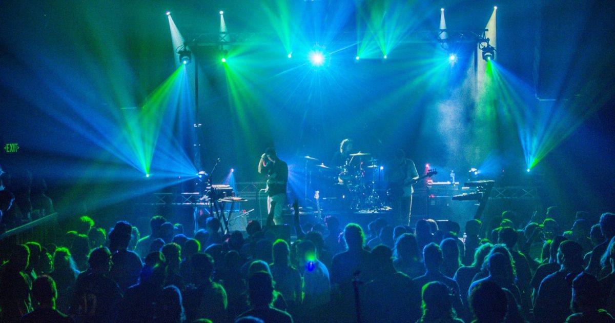 Evanoff Shares "Aesthetic Arrest", Announces Winter Tour Dates [Premiere]