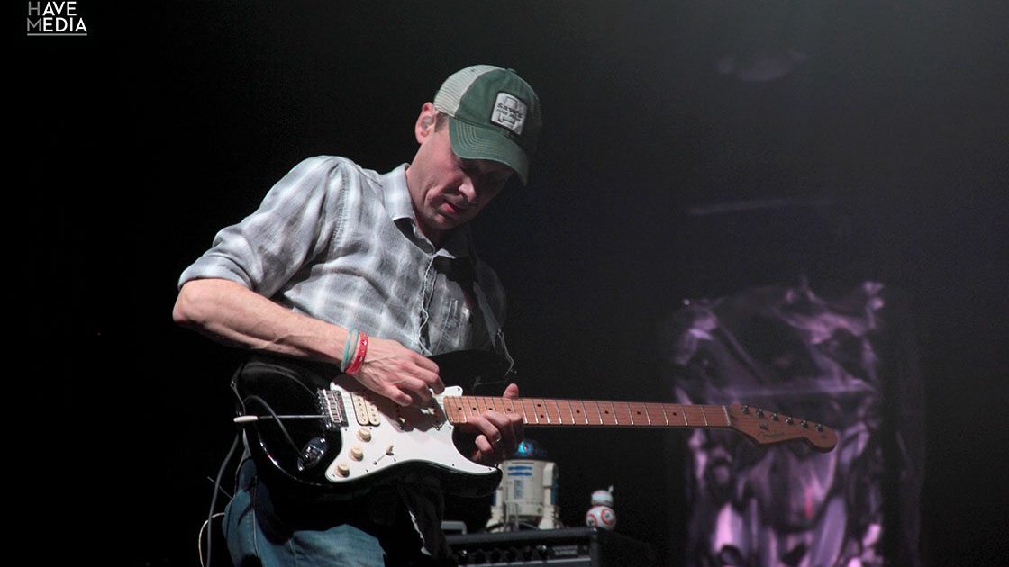 Jake Cinninger Will Miss The Next Few Umphrey's McGee Shows Due To Illness