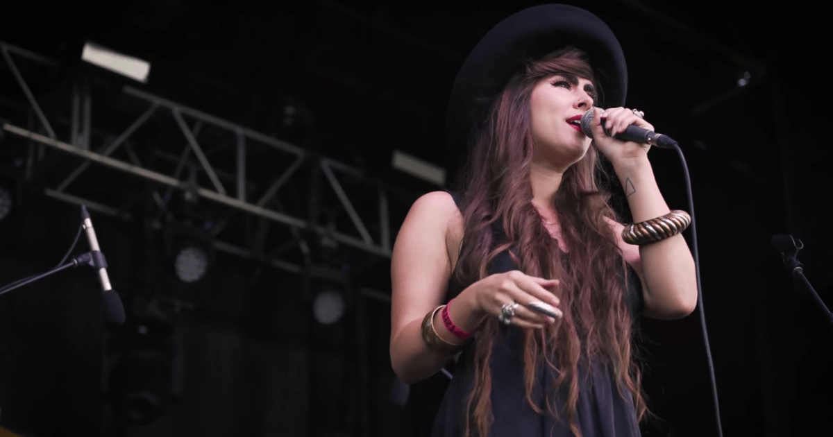 Kat Wright Shares "Marvelous" Video Ahead Of Tonight's NYC Show