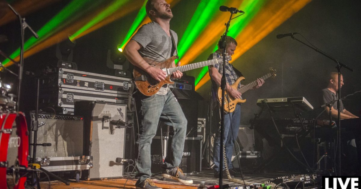 Spafford Welcomes Todd Stoops At The Music Hall of Williamsburg [Photos ...