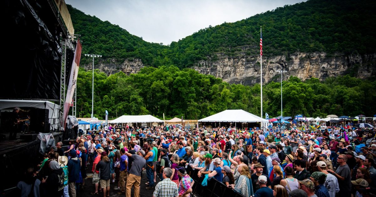 DelFest 2018 Adds Greensky Bluegrass, David Grisman's Dawg Trio ...