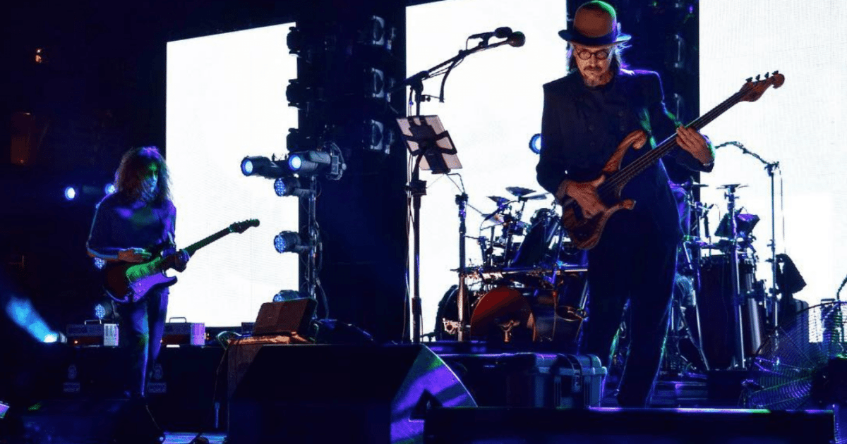 Primus Plays Through 'The Desaturating Seven' & Offers Up Fan Favorites ...