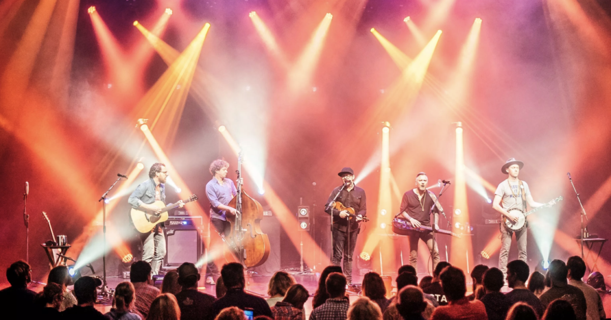The Infamous Stringdusters Announce 2019 Fall Tour