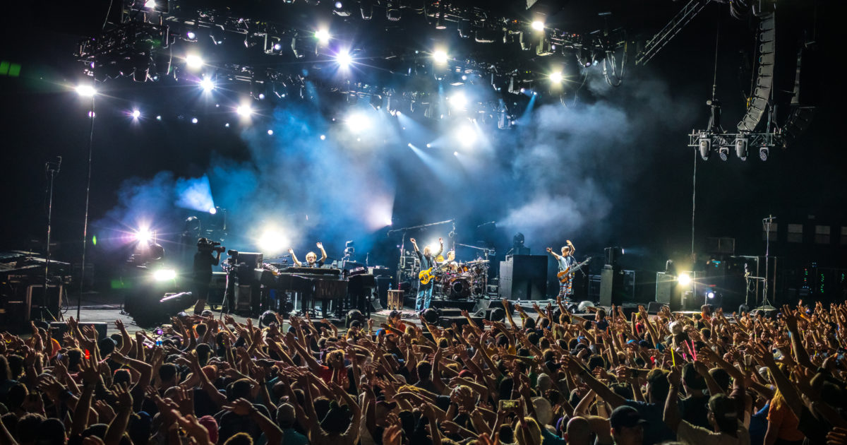 Phish Delivers A Tsunami Of Bustouts, 38-Minute "Ruby Waves" Jam In Fantastic Alpine Finale ...