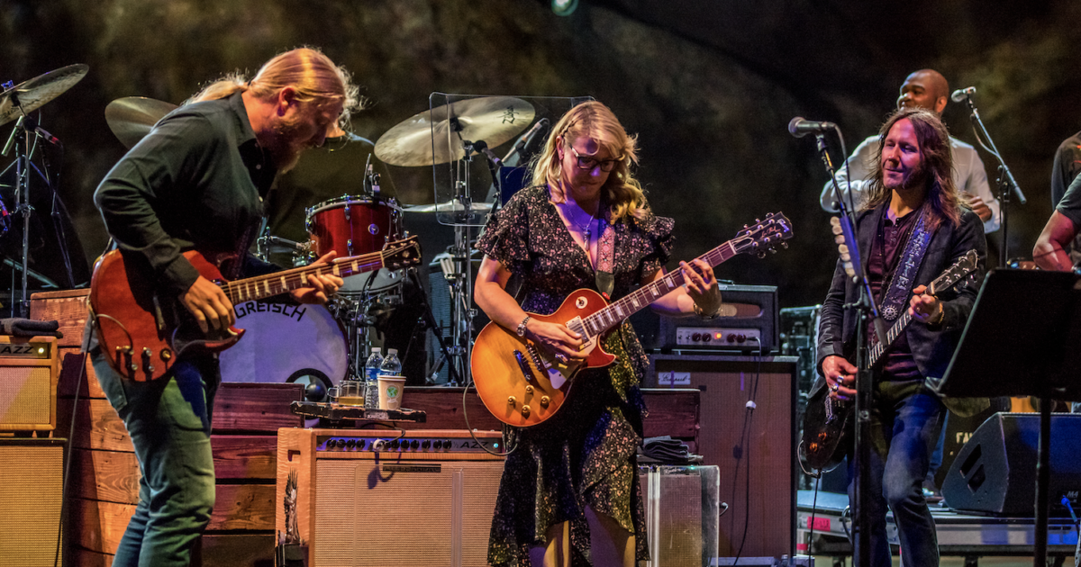 Tedeschi Trucks Band Dusts Off The Band's "Don't Do It" With Blackberry ...