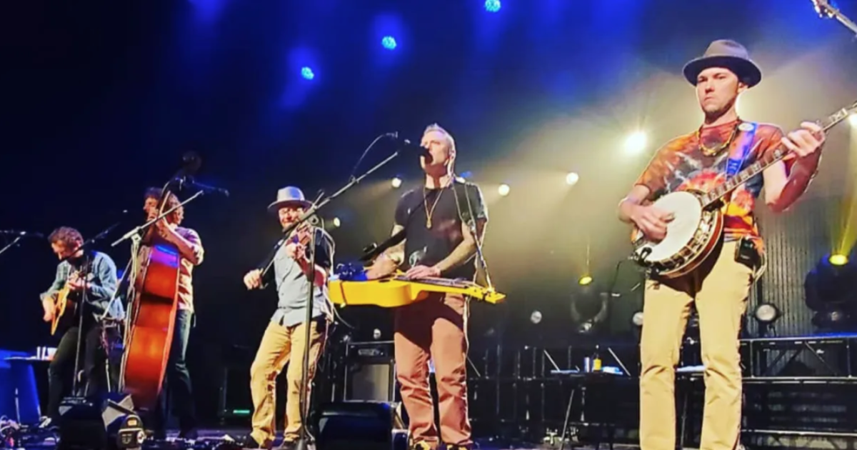 The Infamous Stringdusters Deliver Grateful Dead Set In Greenville, NC