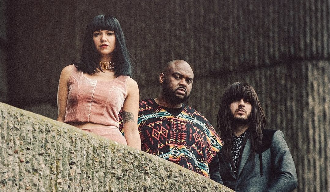 Khruangbin Tops Billboard's "Emerging Artists" Chart With New 'Texas ...