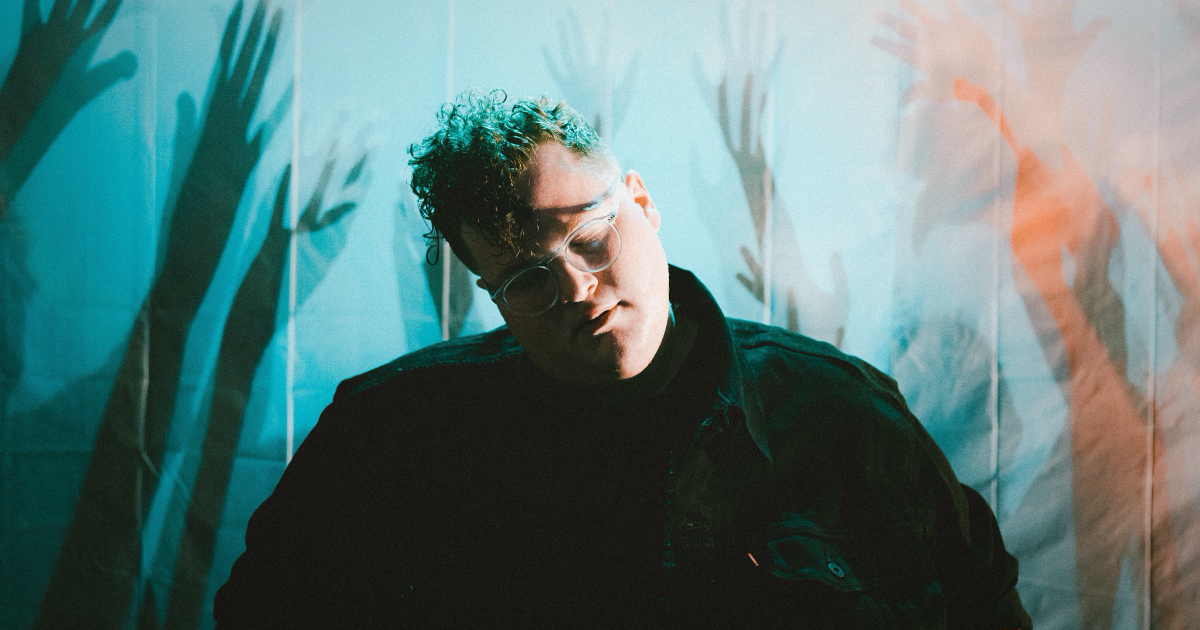 PREMIERE: Michigander Gets The Band Back Together For Live Studio Take ...