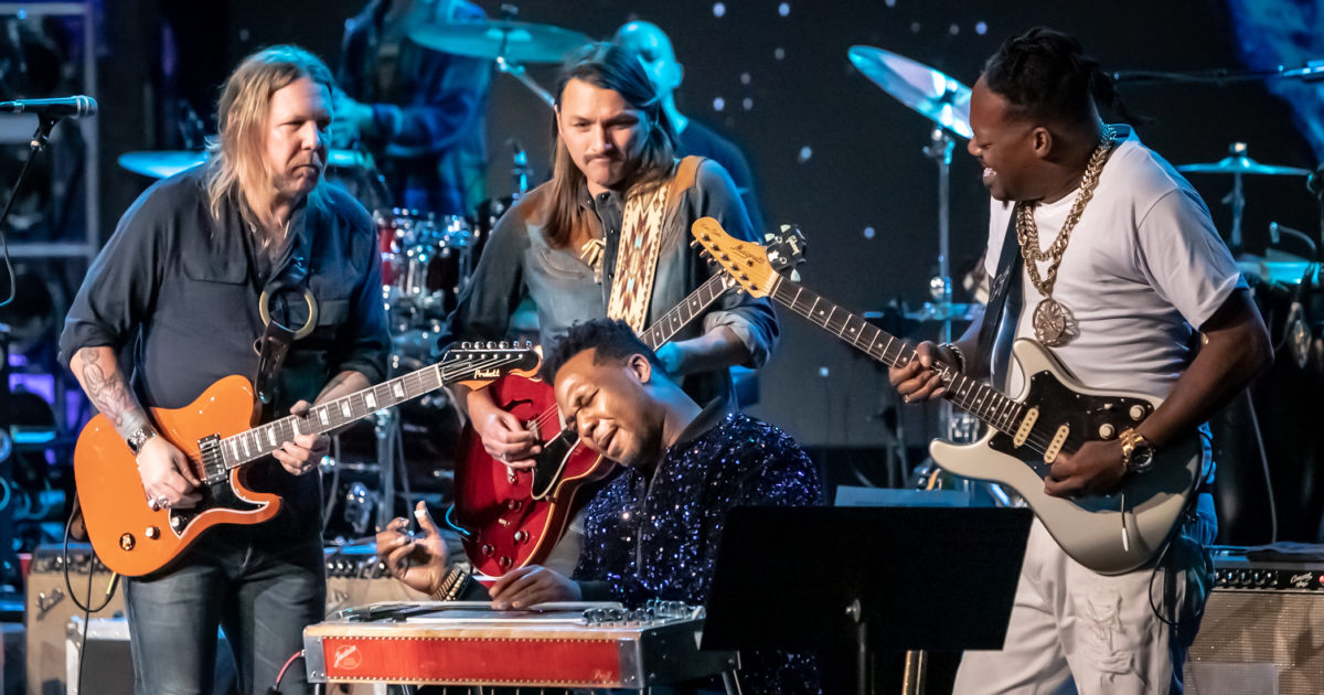 PHOTOS: The Allman Family Revival Honors Gregg Allman At Beacon Theatre