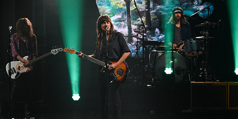 Courtney Barnett Performs "Before You Gotta Go" On 'Colbert' [Watch]