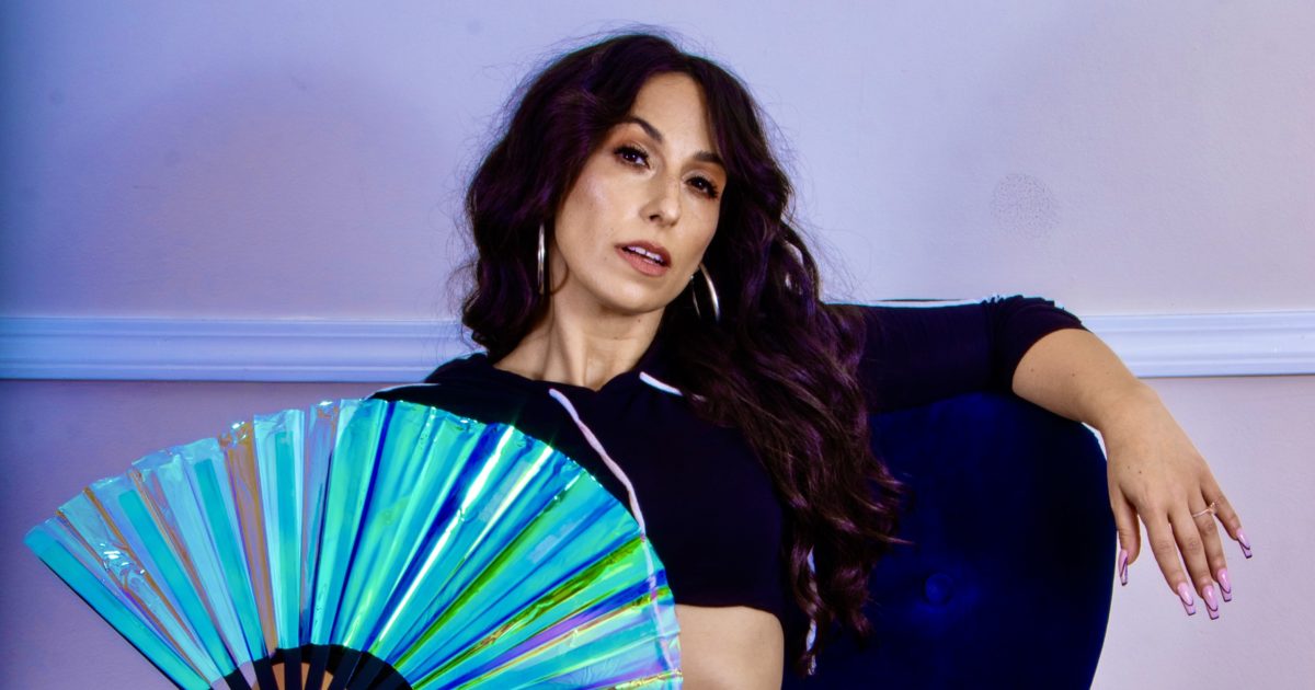 Shira Elias Preps 'SERVICES the EP' With Lead Single, "HOOK'D" [Stream]