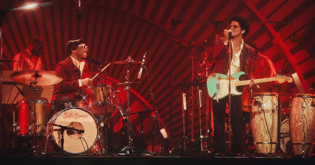 Silk Sonic "Sexually" Bows Out Of 2023 Grammy Consideration