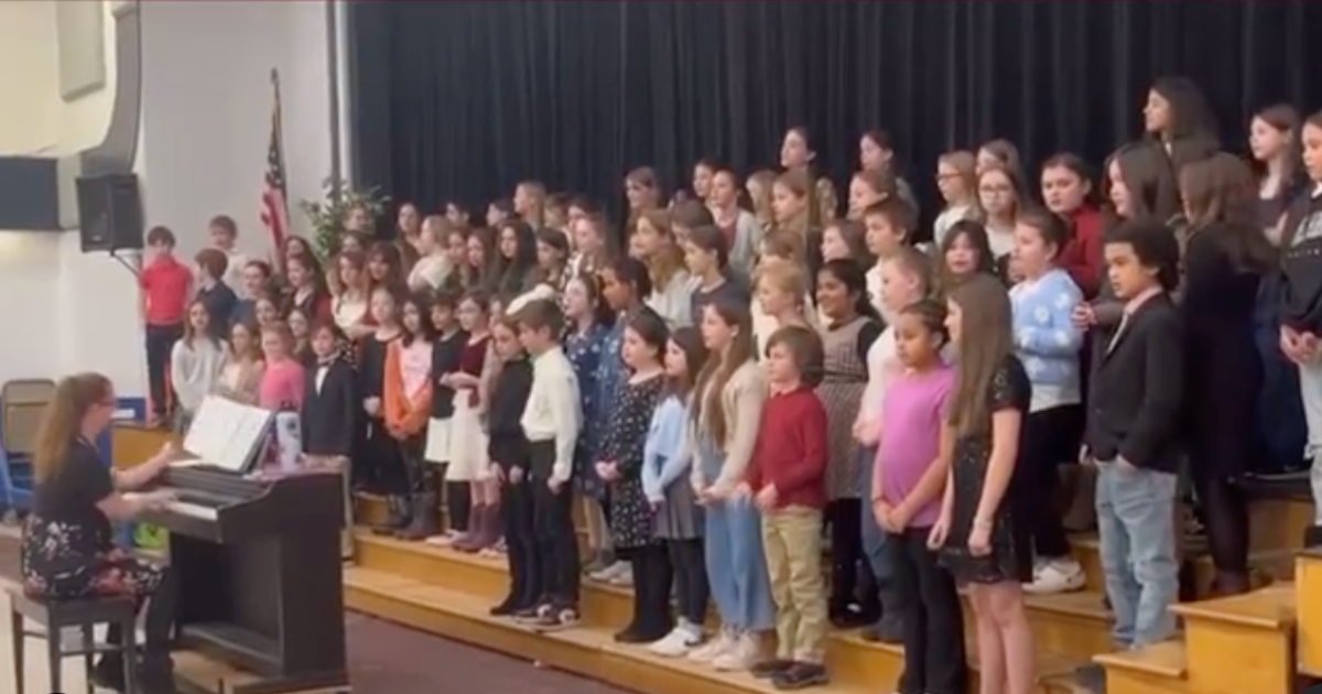 Elementary School Chorus Sings "Turtle In The Clouds" By Phish [Watch]