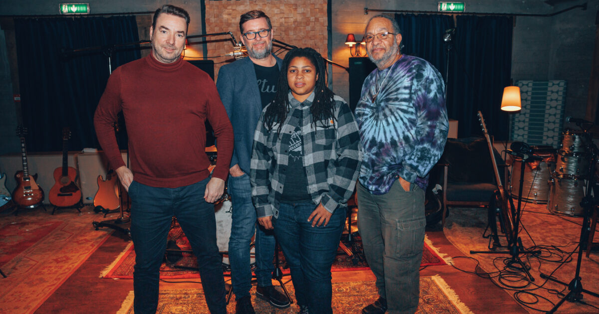 George Porter Jr., Big Chief Donald Harrison, More Celebrate "Mardi ...