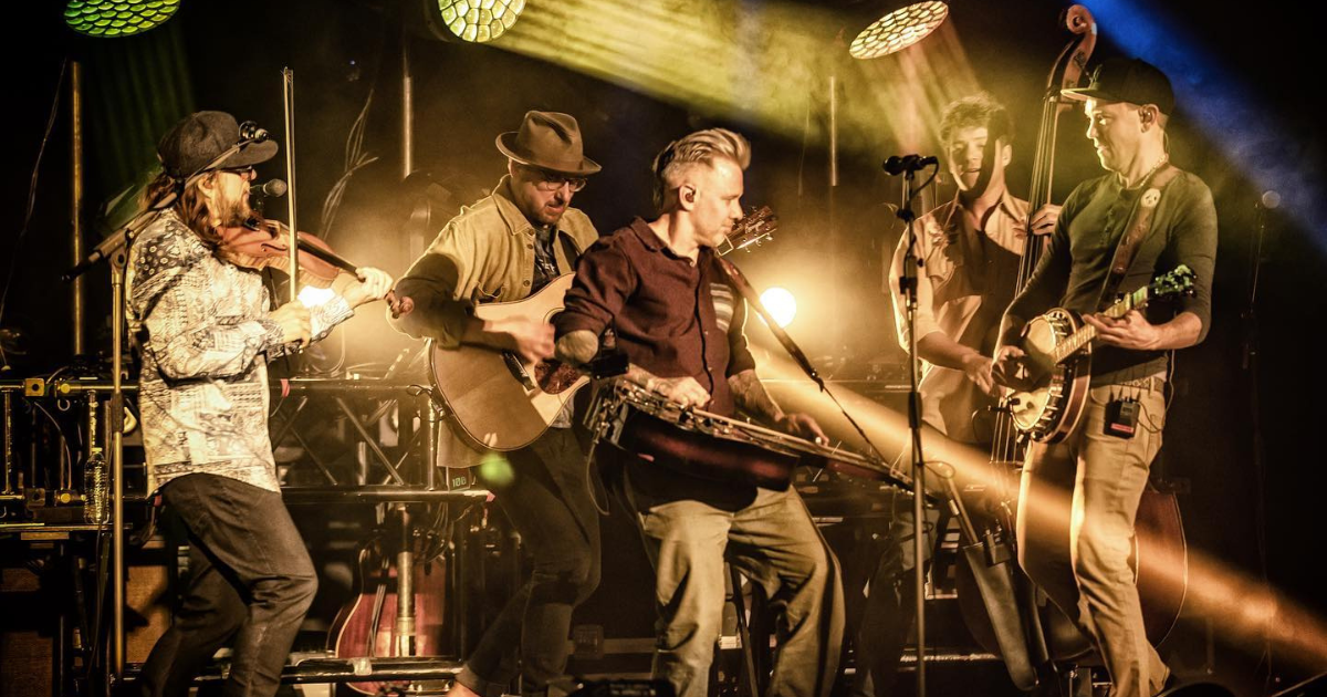 The Infamous Stringdusters To Host The Infamous Weekend With 49 ...