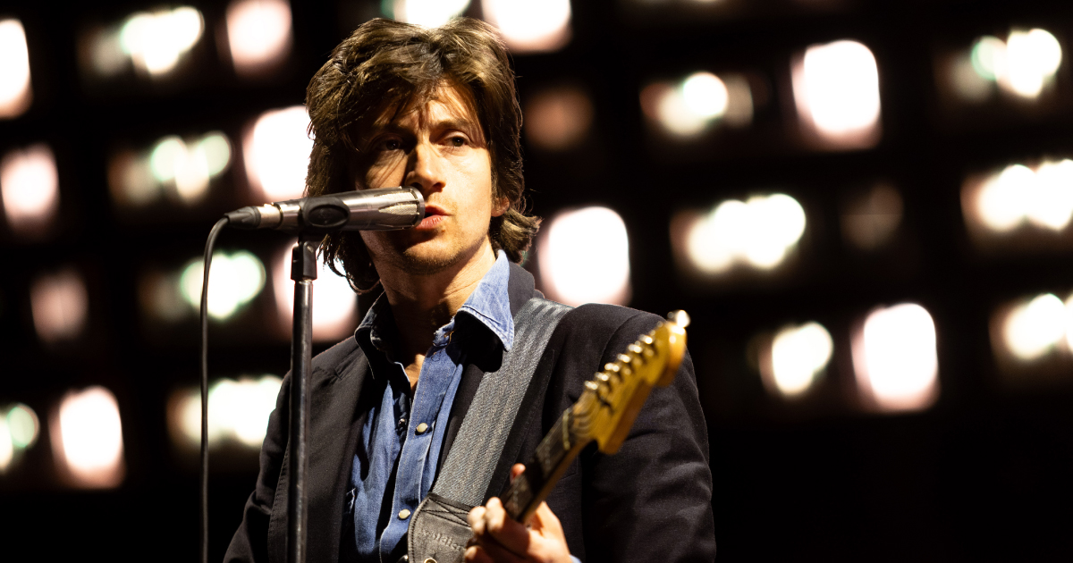 PHOTOS: Arctic Monkeys Ride 'The Car' To Red Rocks