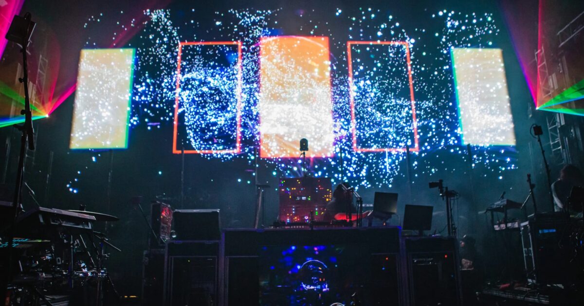 Searchlight Swirling: Pretty Lights' 'Soundship Spacesystem' Comeback ...