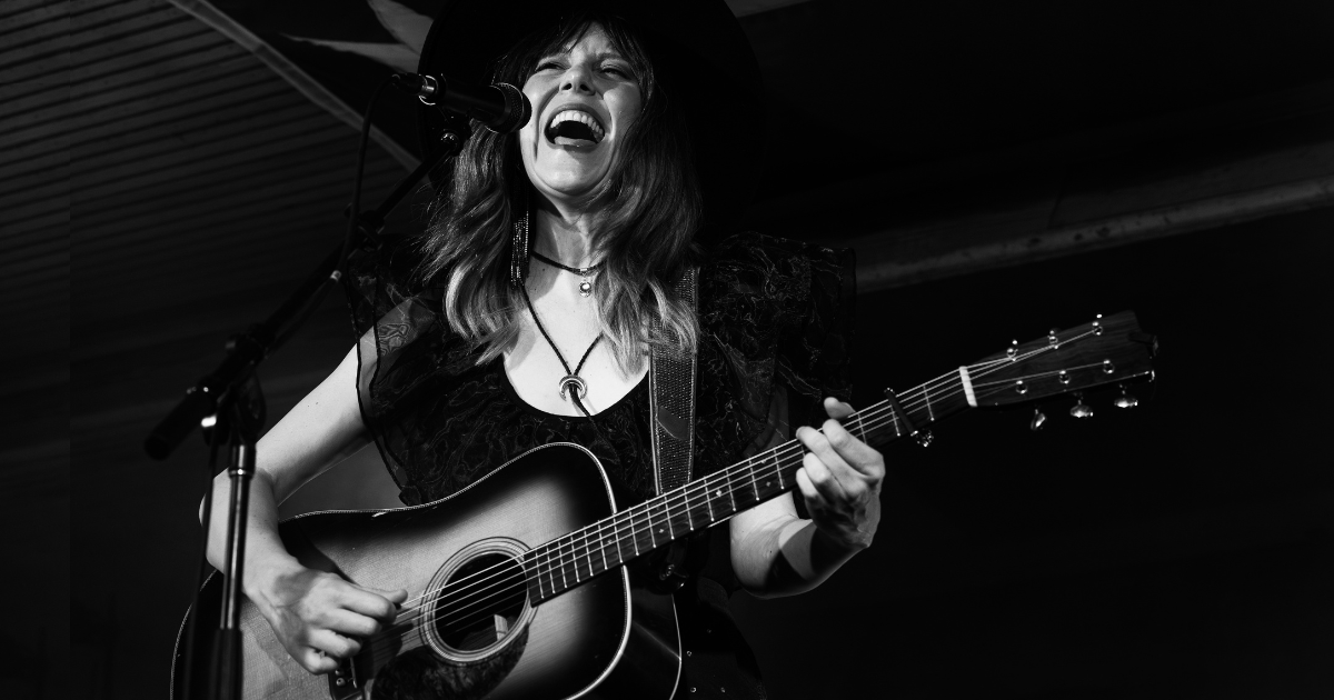 Molly Tuttle & Golden Highway Stampede Through Texas Covering Beyoncé's ...