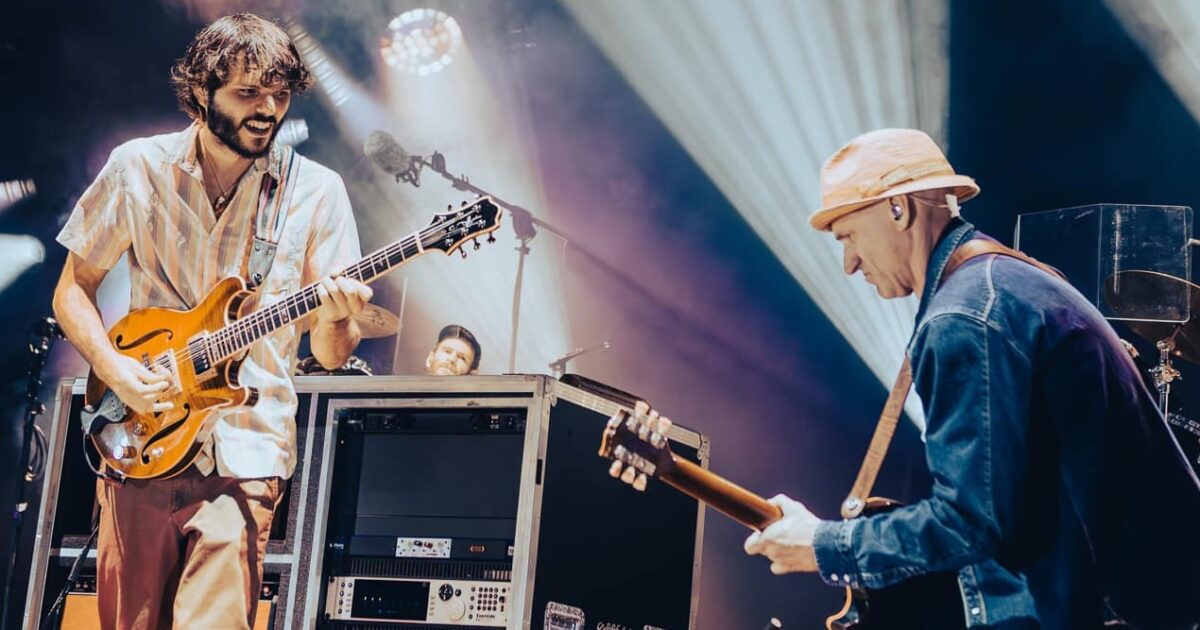 Goose Performs "No Rain" With Blind Melon's Rogers Stevens At Largest ...