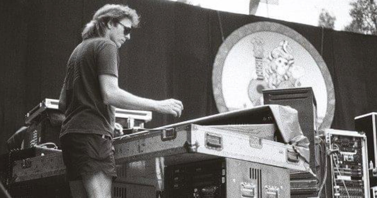 GoFundMe Established For Longtime Grateful Dead Stage Monitor Engineer ...