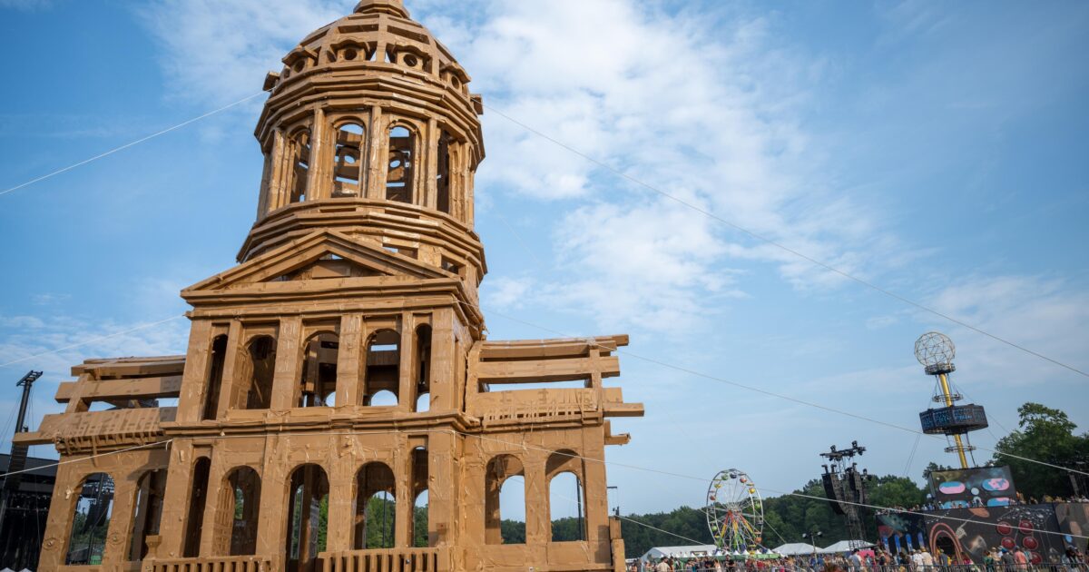 Sharin’ In The Mondegroove: Thoughts On Active Impermanence At Phish's ...