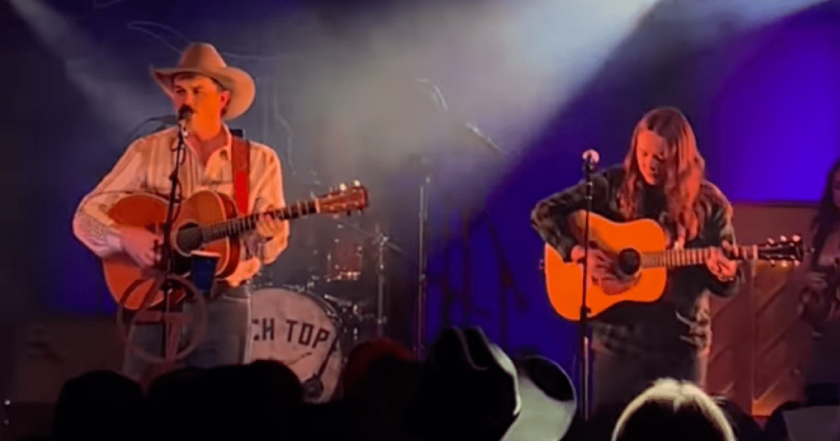 Billy Strings Sits In With Zach Top In Denver Ahead Of Ball Arena Run [Photos/Videos]