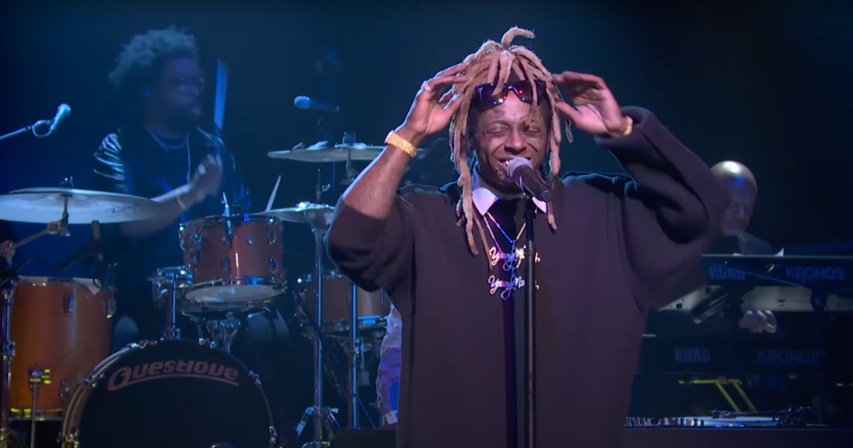Lil Wayne & The Roots Perform Medley Of Bangers On 'SNL50' Broadcast ...