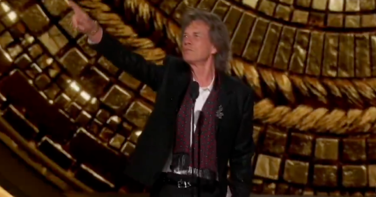 Mick Jagger Gets Standing Ovation, Reminds Viewers He's Younger Than ...